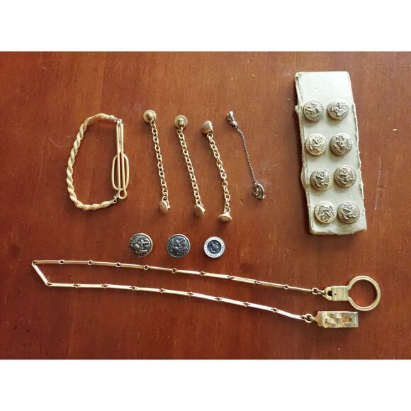 Accessories | Lot Of World War 2 Pins Accessories Us Army Marines ...